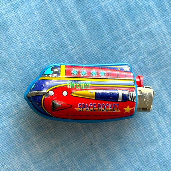 Accessories | Vintage Space Tin Rocket Lighter | Poshmark